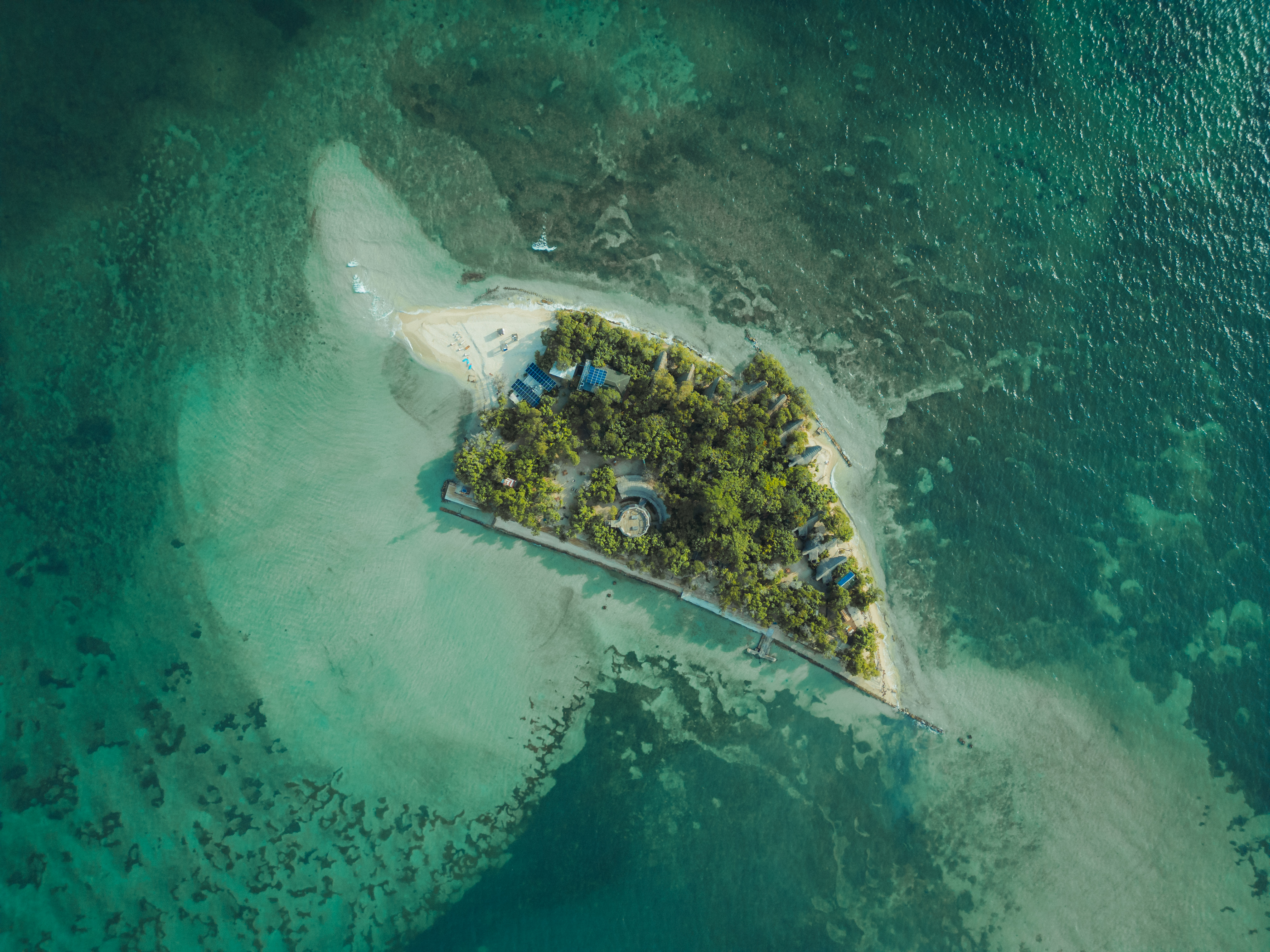 Corona Island, discover this paradise